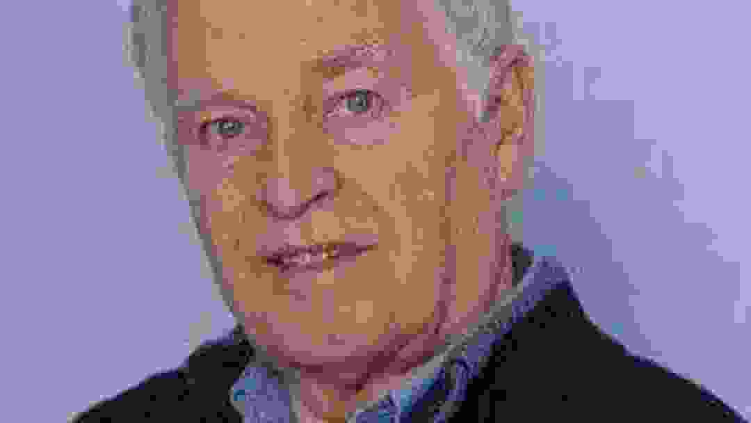 Malcolm Arnold | iQIYI